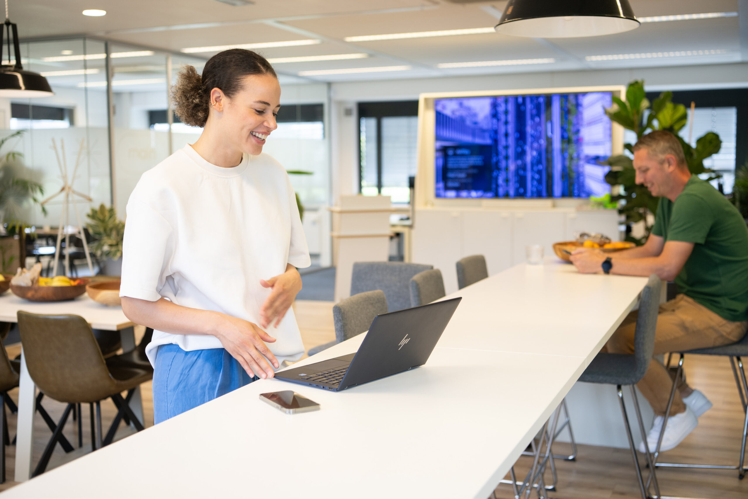 Making your application available on mobile | PAQT